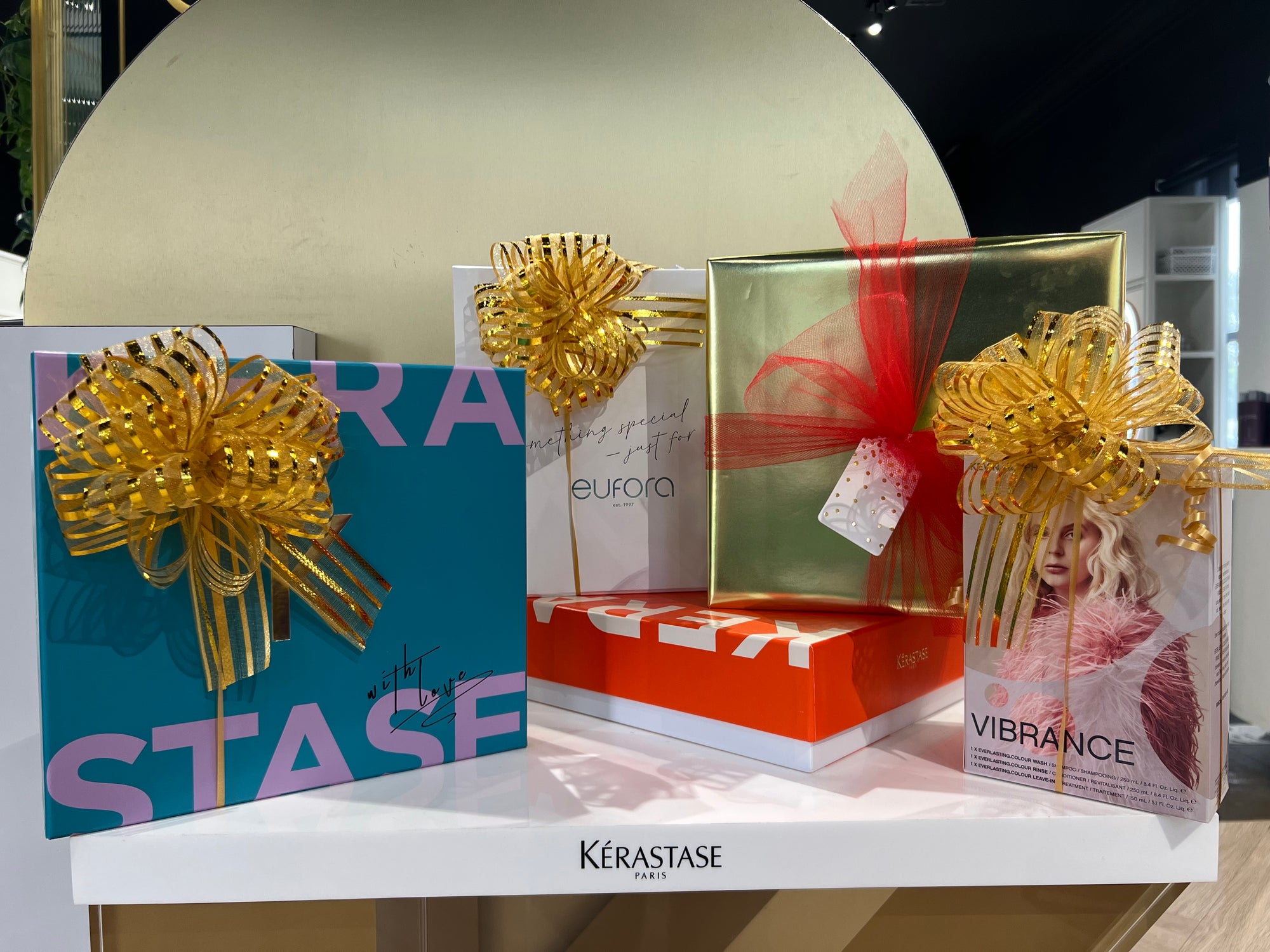 EGGIE salon studio Online Store